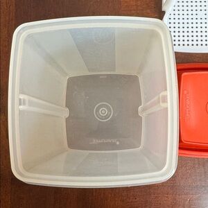 Tupperware | Kitchen | Tupperware Pick A Deli Pickle Keeper Large 825 ...